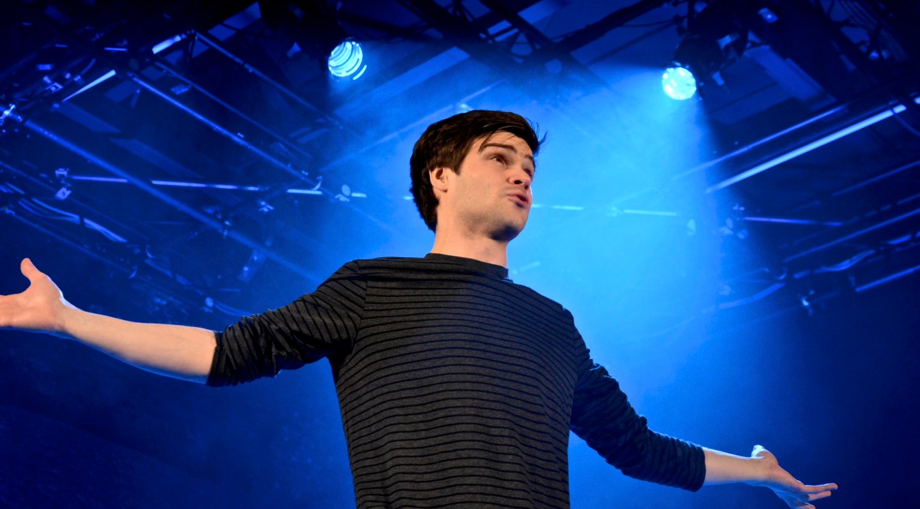 THE SHY MANIFESTO – Michael Ross